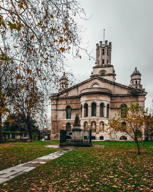 Living in Shadwell London - Area Guide | PropertyLoop