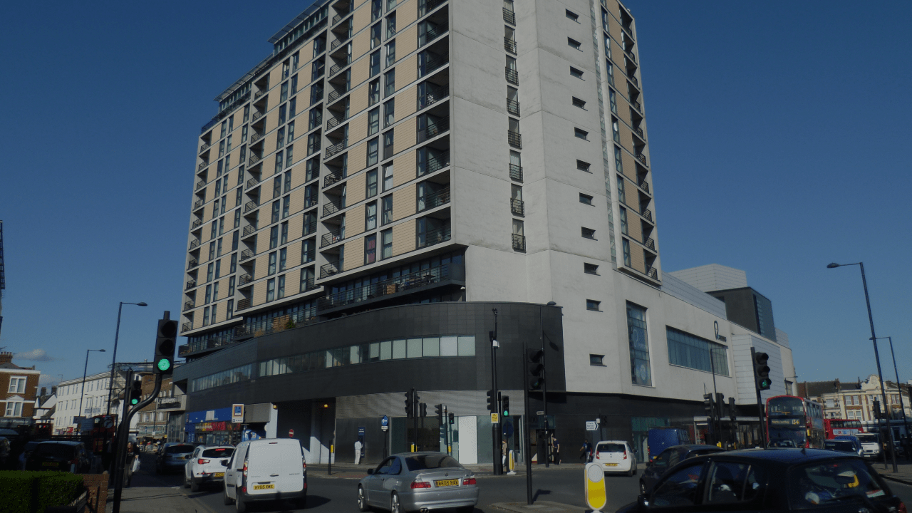 A comprehensive guide to North Finchley, London - history, amenities ...